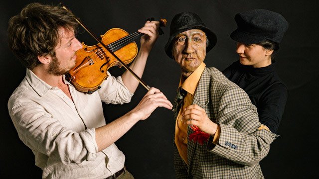 “Üç Günlük Dünya’da Bir Muhsin Bey” – Flanör Kukla | Akbank Sanat